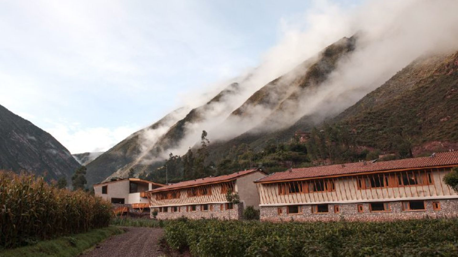 Grand Peru Andean Trek to Machu Picchu | Sacred Valley & Salkantay